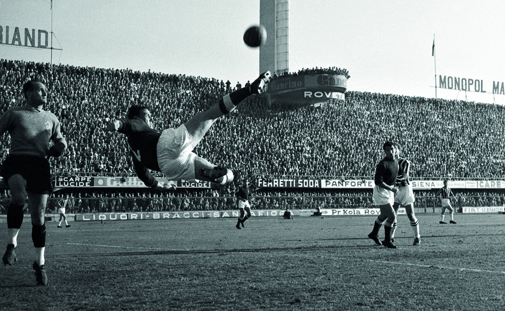 Cento anni di Firenze visti da Foto Locchi - Osservatorio dei Mestieri ...